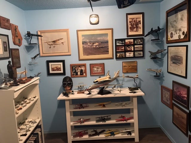 Phillip Megrdle's Aviation Room
